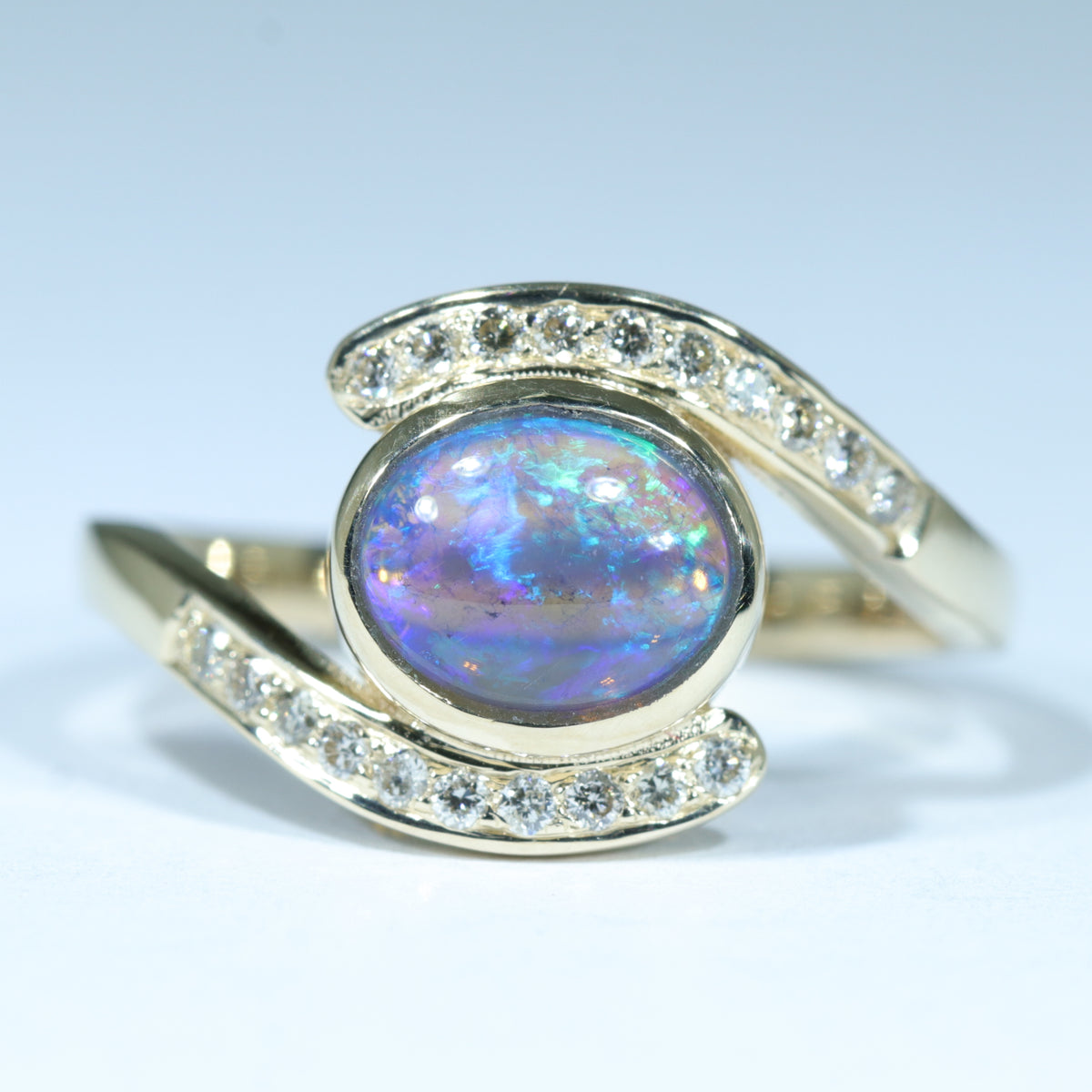 Natural Australian Lightning Ridge Opal Ring - Gold