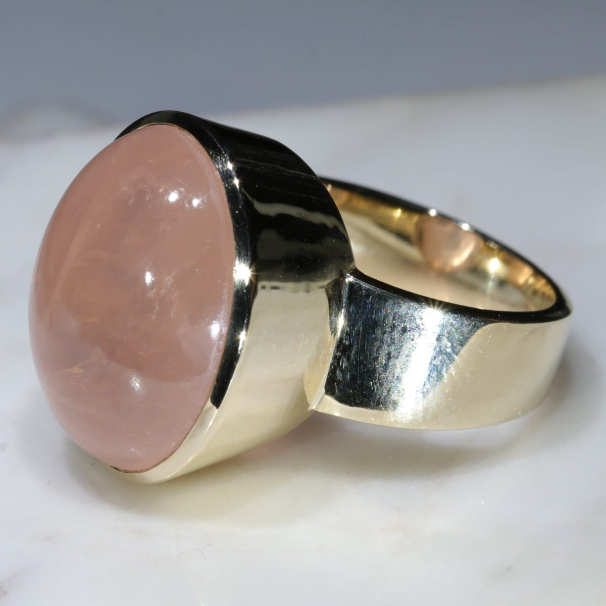 Rose Quartz Gold Ring- 25cts- Size 7-75